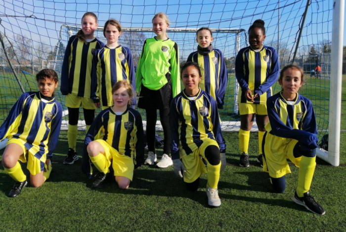 Springfield Primary School | Girls Football